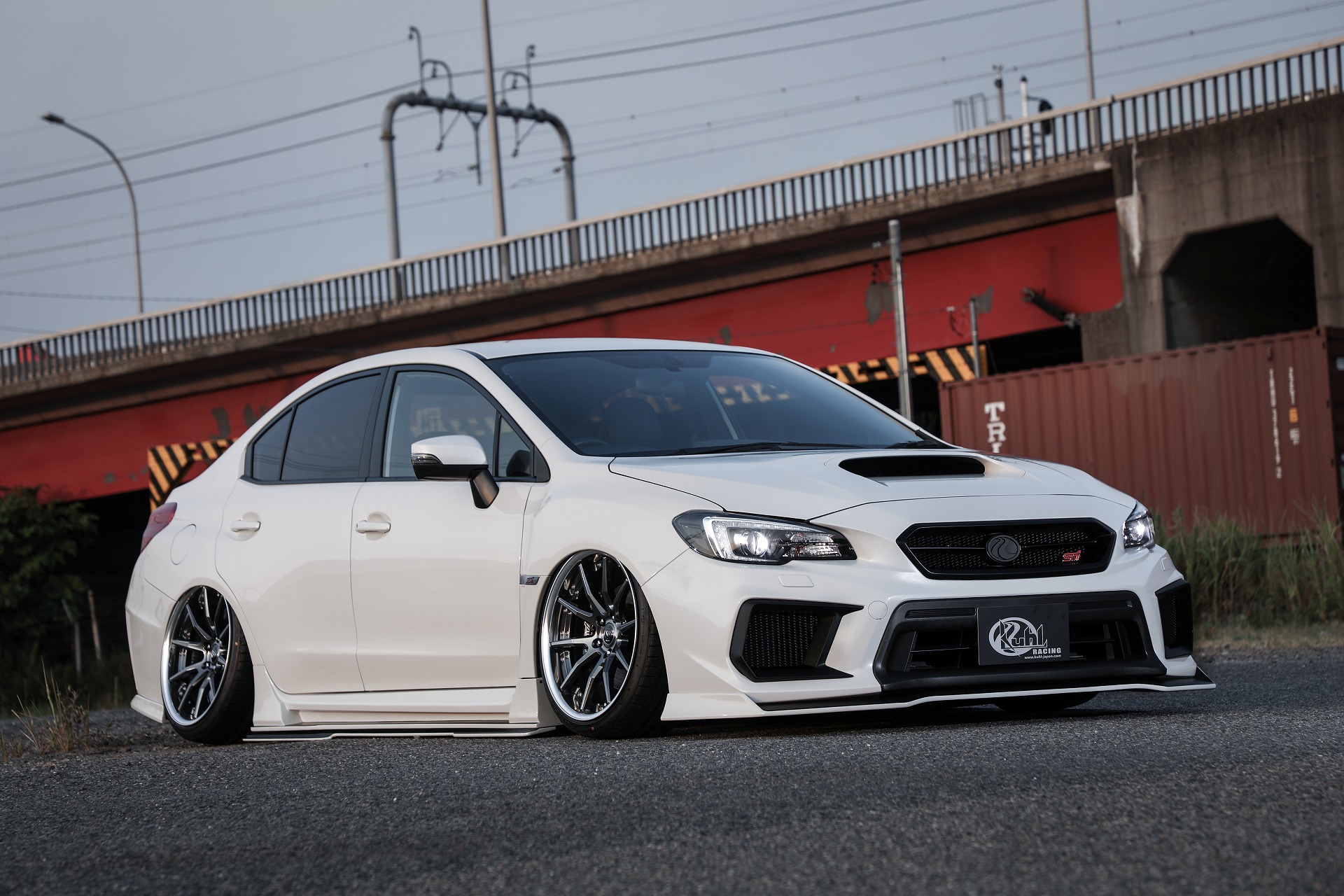 KUHL エアロパーツ | WRX-STI&S4後期 AERO KIT ＜ VAB-GT ＞ WRX-STI＆S4後期 VABエアロキット