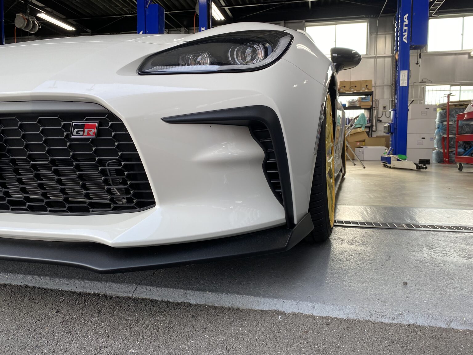 KUHL OSAKA~ブログ～ GR86のご紹介\(^o^)／ ｜ KUHL(クール)