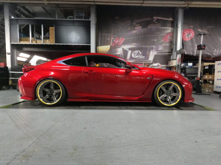 RC-F 新作KRUISEエアロ取付 KUHL JAPAN 坂本 ｜ KUHL(クール)