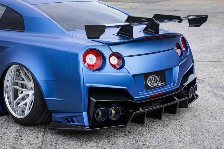 【新製品情報】R35GT-R用新作GTウイング完成！KUHLスワンネックGTウイングのNEWデザイン！R35GT-Rお得な中古車カスタムカーも販売中！ ｜ KUHL(クール)
