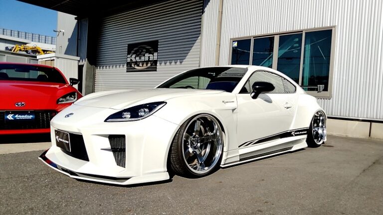 【撮影】TOYOTA・GR86 3台のデモカー ｜ KUHL(クール)