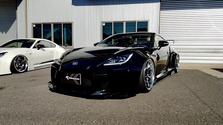 【撮影】TOYOTA・GR86 3台のデモカー ｜ KUHL(クール)