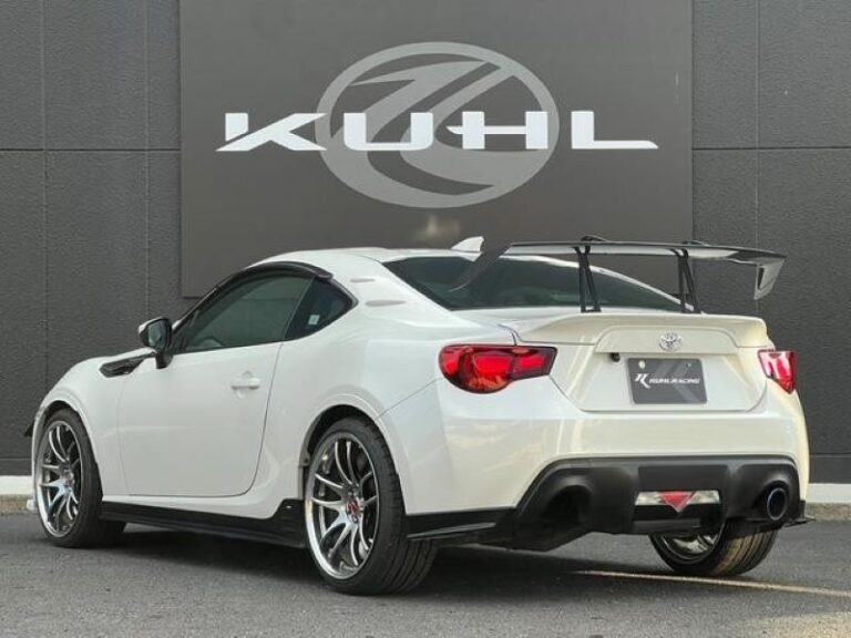 25年ぶりの86復活！ZN6型が今アツい！中古車はクールへお任せ！ ｜ KUHL(クール)