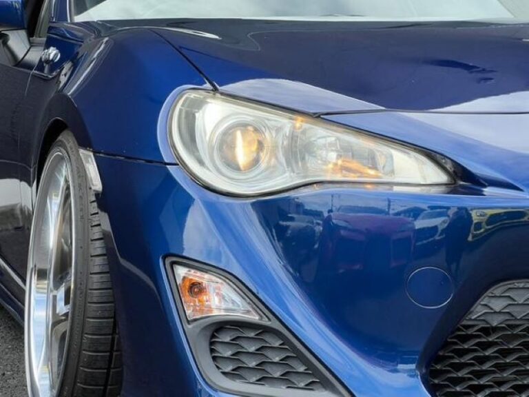 【KUHLが作った本気のデモカー86！】アームとピロアッパーを組み合わせて大迫力の足回りを実現したZN6型86！ ｜ KUHL(クール)