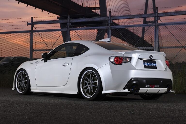 ZN6 86前期・後期エアロパーツ「KUHL PACK カスタマイズプラン」に追加！業界初の買取保証・金利無料・定額お支払のお得なエアロカスタマイズプランをご用意！月々8800円のお支払いで ...