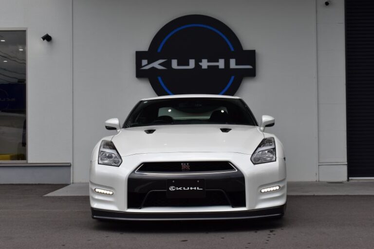 おすすめ即納車！R35 GT-R！KUHL香川丸亀に入庫しました！修復歴無し・目立つ傷なし！追加カスタムも可能です！ ｜ KUHL(クール)