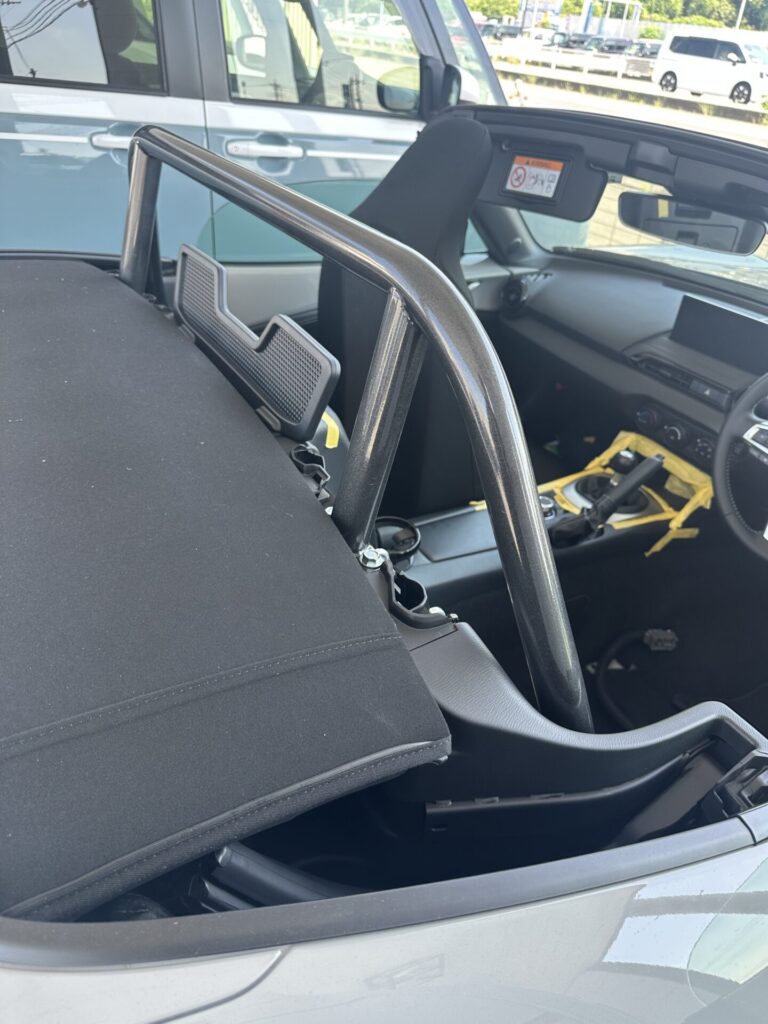 【メカブログ】NDロードスターにロールバー、フルバケ、4点式シートベルトの取り付けを行いました！ ｜ KUHL(クール)